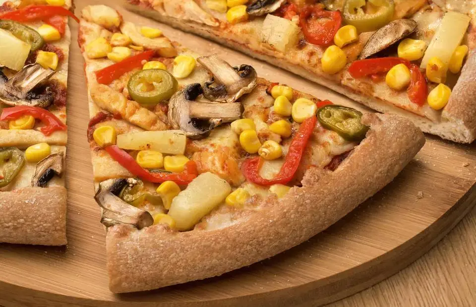 Pizza Jamaica Bombastic - to order with delivery to Крюківщина | Domino ...